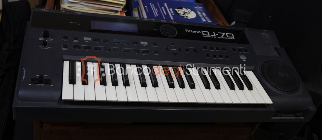 Roland DJ-70 Campionatore - Usato - Banco Degli Strumenti - Compra e ...