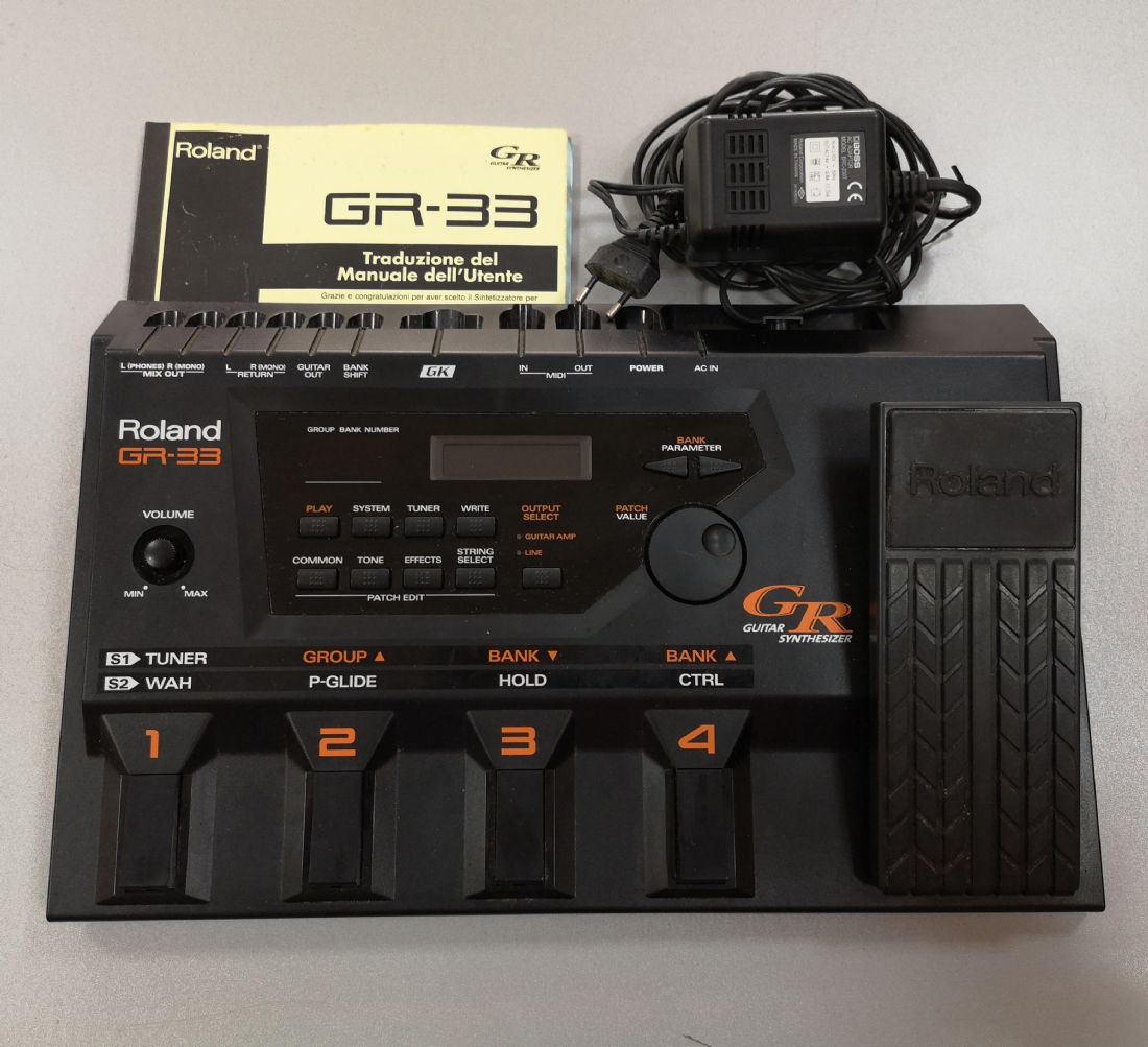 Roland GR33 Sintetizzatore per chitarra - Usato - Banco Degli Strumenti ...
