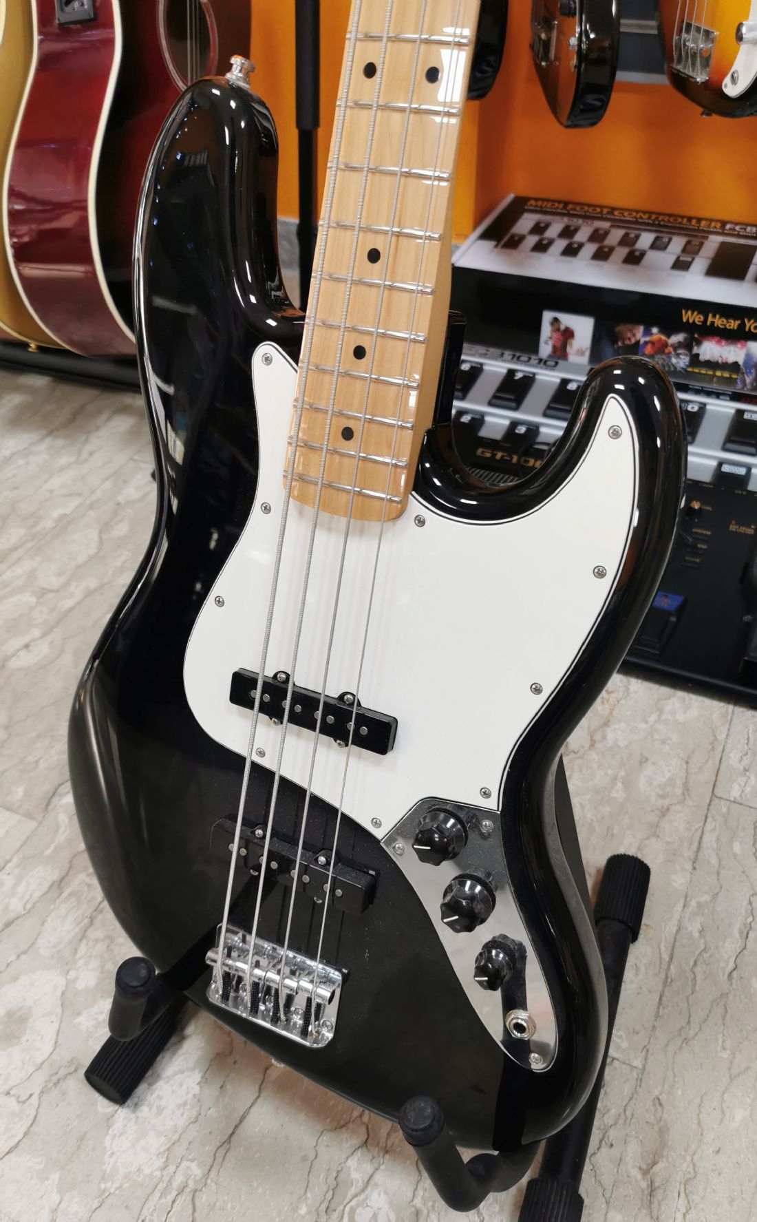 Fender Player Jazz Bass MN Black Basso elettrico nero 2022 - Usato ...