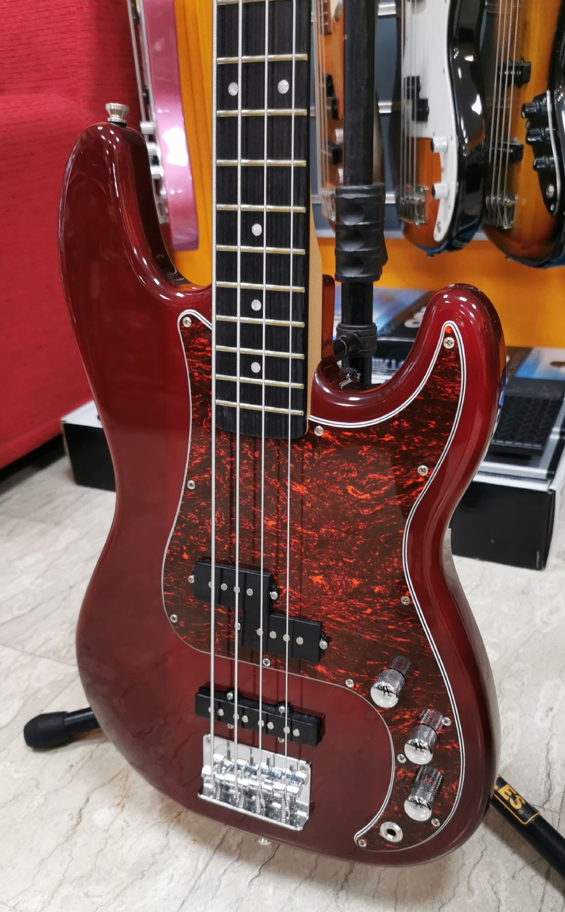 Harley Benton PJ-4 HTR Deluxe Series Basso elettrico passivo 4 corde ...