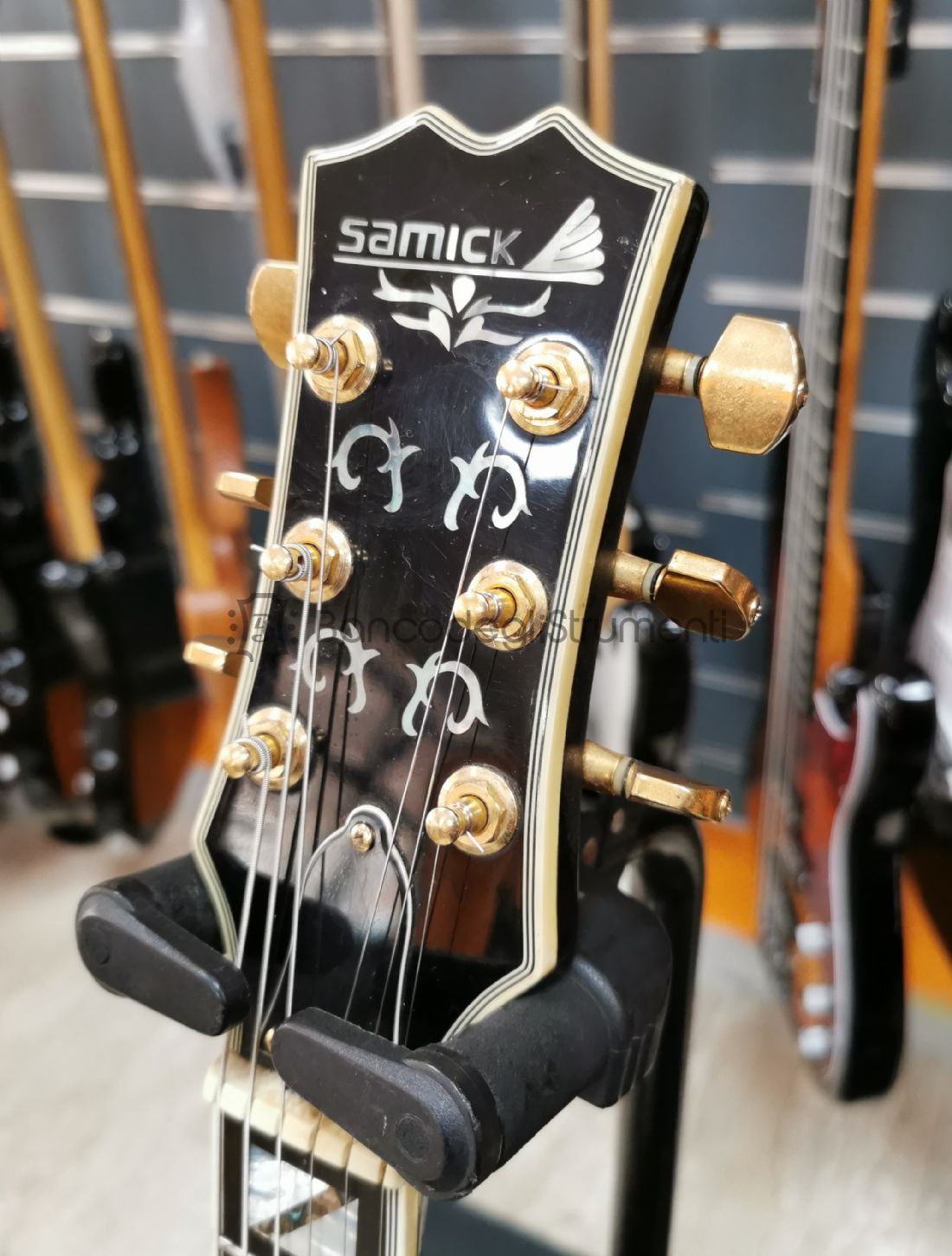 Samick HF 650 TBK Chitarra semi-acustica nera - Usato - Banco Degli Strumenti - Compra e vendi ...