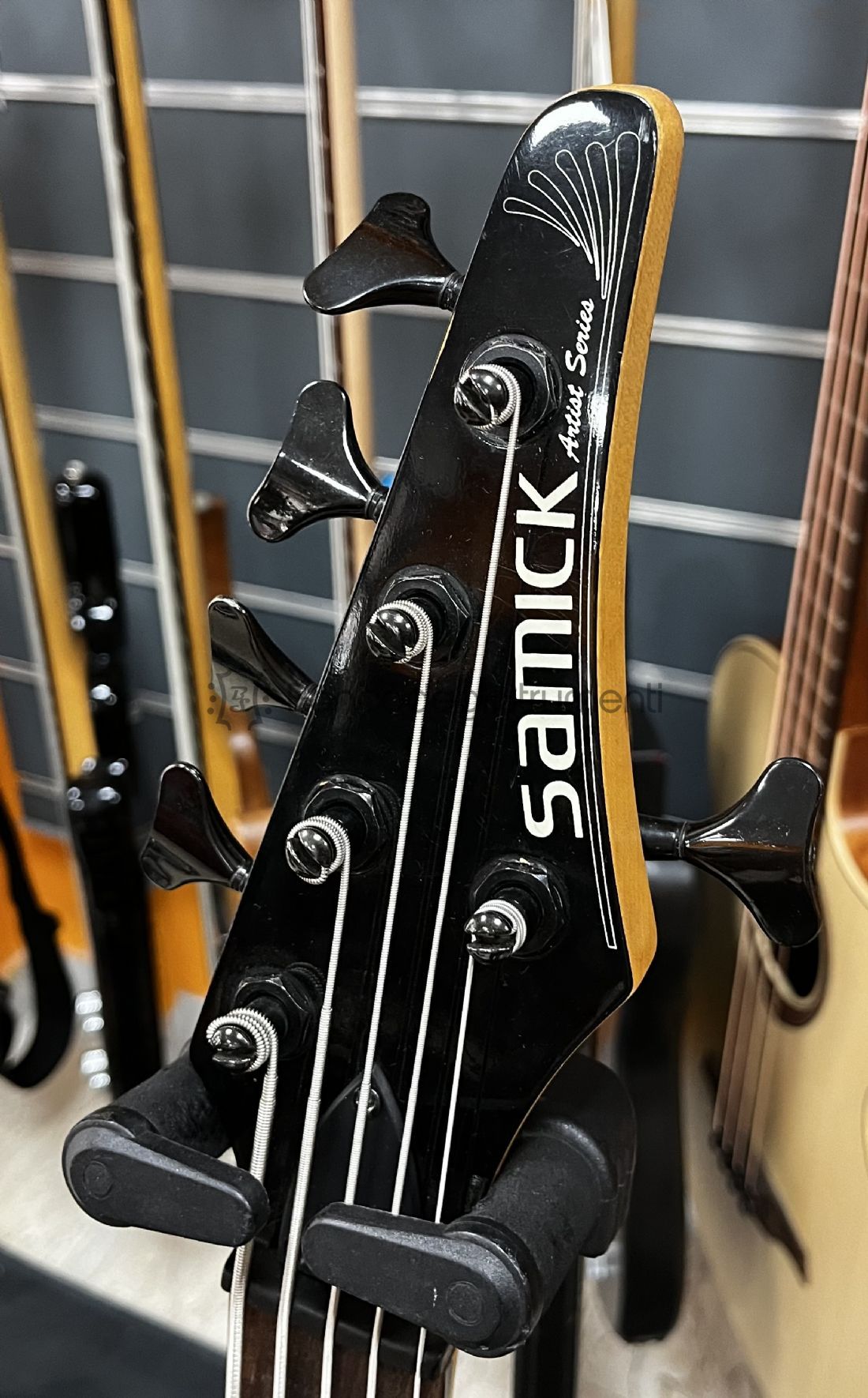 Samick Artist Series 5 Basso elettrico 5 corde nero - Usato - Banco ...