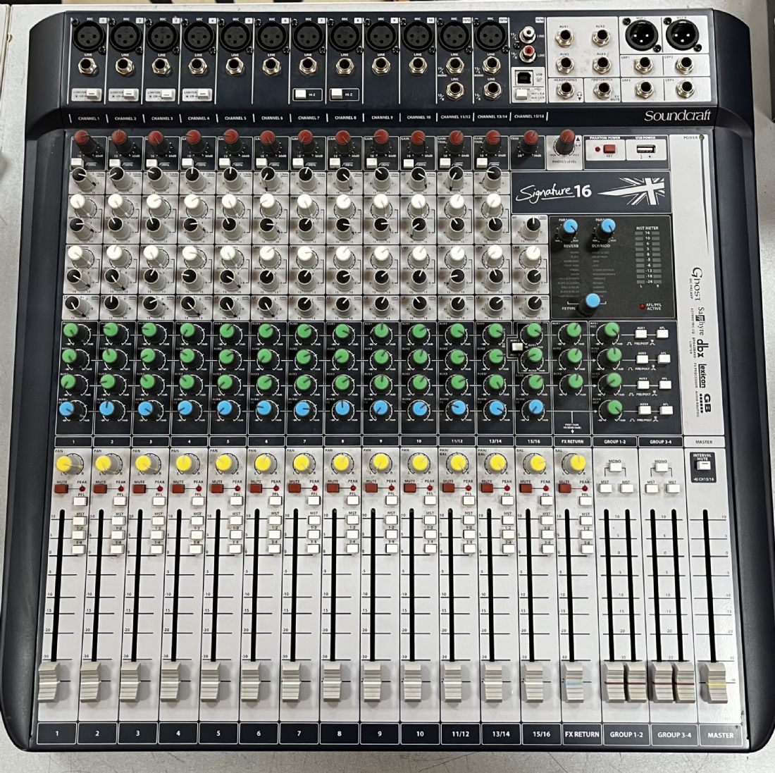 Soundcraft Signature 16 Mixer usb 16 canali con effetti - Usato - Banco ...