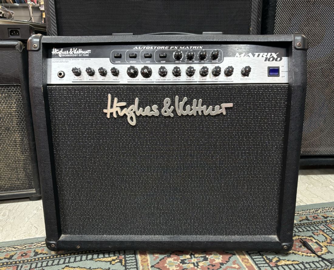 Hughes & Kettner Matrix 100 Amplificatore a stato solido da 100 watt ...