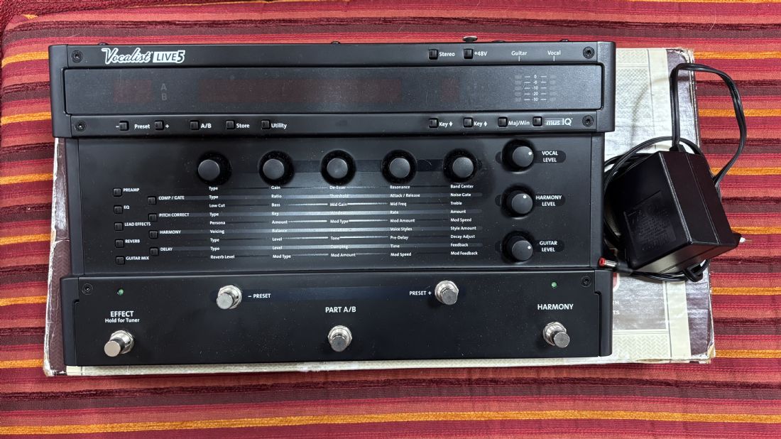 DigiTech Vocalist Live 5 Harmonizer vocale processore di effetti ...