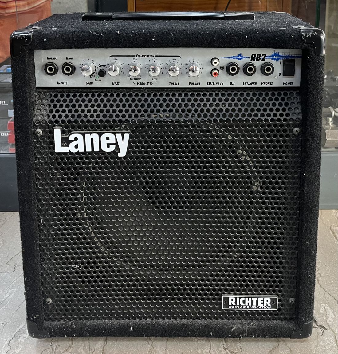 Laney RB2 Ricther Bass Combo per basso elettrico da 30 Watt - Usato ...