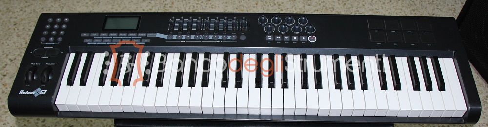 M-Audio Axiom 61 Midi - USB - Usato - Banco Degli Strumenti - Compra e ...